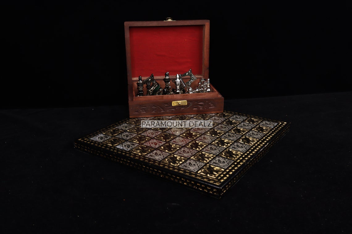 Paramount Dealz Luxurious 14" Chess Board with Chess Pieces and Wooden